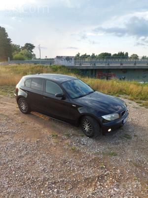 Melns BMW 118 2006 Liepāja, ar dzinēja tilpumu 2.00 L un nobraukumu 303 tūkst. km par 2800 €, foto 2 vietnē AUTOMOTO.COM.LV