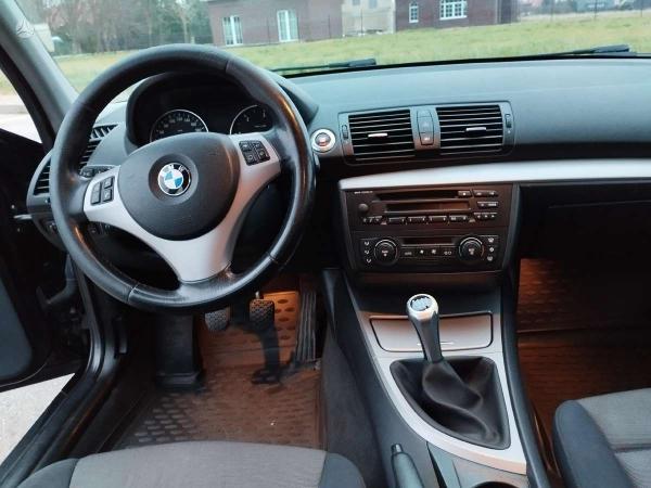 Melns BMW 118 2006 Klaipėda, ar dzinēja tilpumu 2.00 L un nobraukumu 410 tūkst. km par 2500 €, foto 11 vietnē AUTOMOTO.COM.LV
