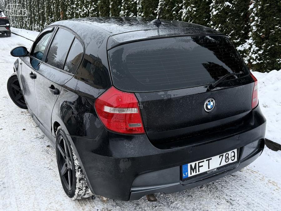 Melns BMW 118 2006 Kauņa, ar dzinēja tilpumu 2.00 L un nobraukumu 346 tūkst. km par 1800 €, foto 4 vietnē AUTOMOTO.COM.LV
