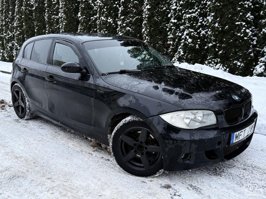 Melns BMW 118 2006 Kauņa, ar dzinēja tilpumu 2.00 L un nobraukumu 346 tūkst. km par 1800 €, foto 6 vietnē AUTOMOTO.COM.LV
