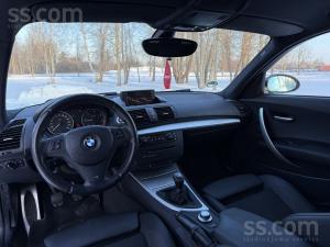 Black BMW 118 2006 in Liepaja, with an engine capacity of 2.00 L and mileage of 353 thousand km for 3750 €, photo 6 on AUTOMOTO.COM.LV