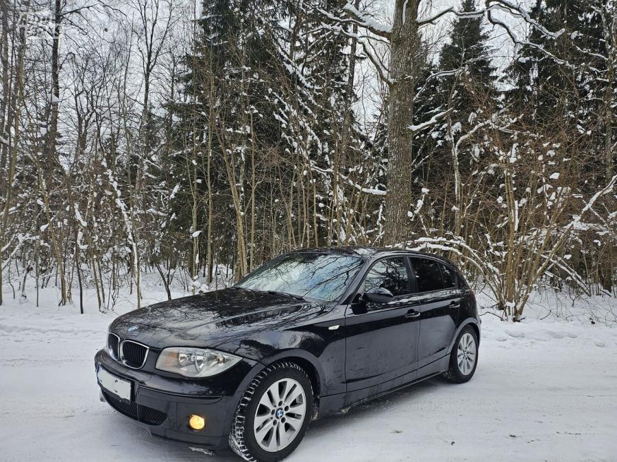 Melns BMW 118 2006 Klaipėda, ar dzinēja tilpumu 2.00 L un nobraukumu 294 tūkst. km par 2450 €, foto 3 vietnē AUTOMOTO.COM.LV