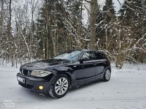 Melns BMW 118 2006 Klaipėda, ar dzinēja tilpumu 2.00 L un nobraukumu 294 tūkst. km par 2450 €, foto 4 vietnē AUTOMOTO.COM.LV