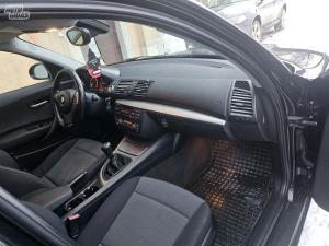 Melns BMW 118 2006 Klaipėda, ar dzinēja tilpumu 2.00 L un nobraukumu 294 tūkst. km par 2450 €, foto 11 vietnē AUTOMOTO.COM.LV