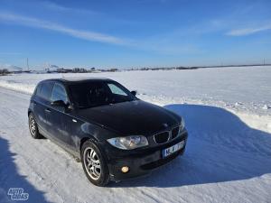 Black BMW 118 2006 in Klaipeda, with an engine capacity of 2.00 L and mileage of 339 thousand km for 1700 €, photo 2 on AUTOMOTO.COM.LV