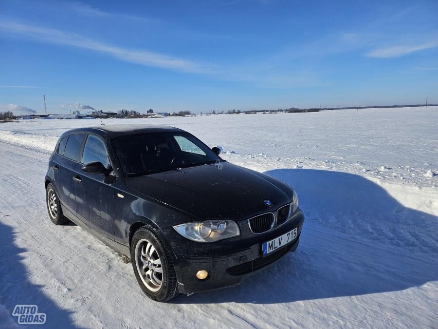 Black BMW 118 2006 in Klaipeda, with an engine capacity of 2.00 L and mileage of 339 thousand km for 1700 €, photo 2 on AUTOMOTO.COM.LV
