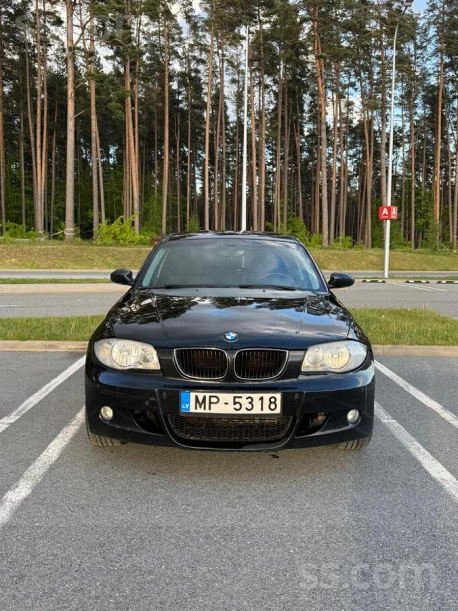 Черный БМВ 118 2006 в Рига, объемом двигателя 2.00 л и пробегом 332 тыс. км за 3000 €, фото 6 на AUTOMOTO.COM.LV