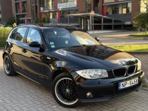 Melns BMW 118 2006 Rīga, ar dzinēja tilpumu 2.00 L un nobraukumu 305 tūkst. km par 2290 €, foto  vietnē AUTOMOTO.COM.LV