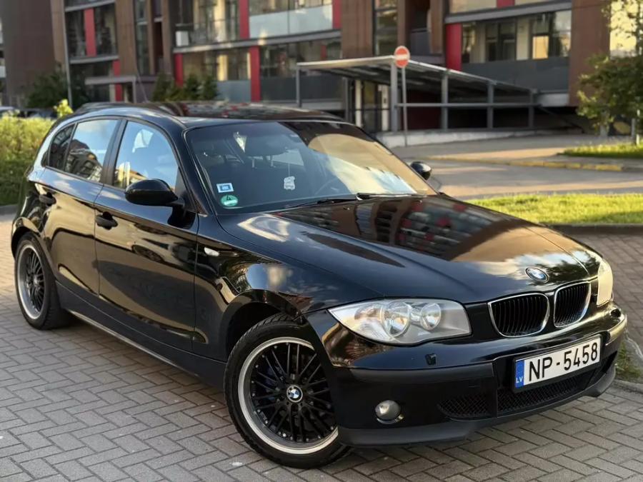 Melns BMW 118 2006 Rīga, ar dzinēja tilpumu 2.00 L un nobraukumu 305 tūkst. km par 2290 €, foto 1 vietnē AUTOMOTO.COM.LV