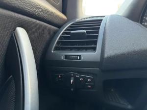 Melns BMW 118 2006 Rīga, ar dzinēja tilpumu 2.00 L un nobraukumu 305 tūkst. km par 2290 €, foto 14 vietnē AUTOMOTO.COM.LV