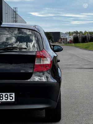 Melns BMW 118 2006 Kauņa, ar dzinēja tilpumu 2.00 L un nobraukumu 363 tūkst. km par 2700 €, foto 6 vietnē AUTOMOTO.COM.LV