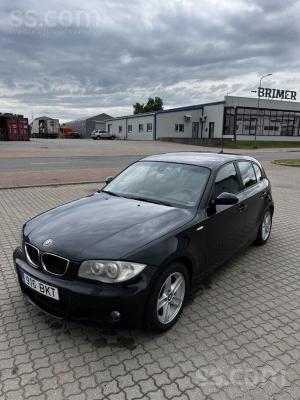Melns BMW 118 2006 Saldus, ar dzinēja tilpumu 1.80 L un nobraukumu 250 tūkst. km par 2955 €, foto 3 vietnē AUTOMOTO.COM.LV