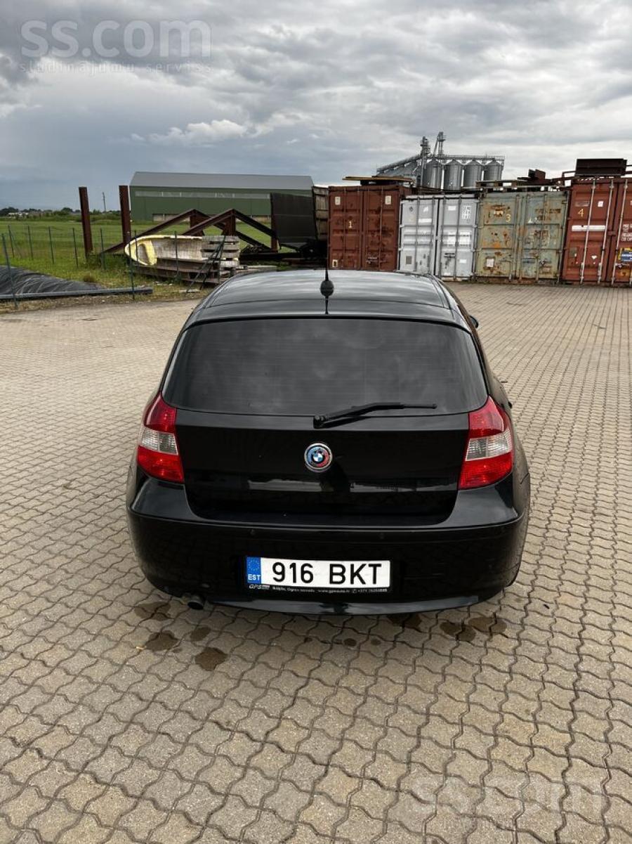 Melns BMW 118 2006 Saldus, ar dzinēja tilpumu 1.80 L un nobraukumu 250 tūkst. km par 2955 €, foto 7 vietnē AUTOMOTO.COM.LV