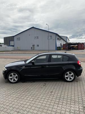 Melns BMW 118 2006 Saldus, ar dzinēja tilpumu 1.80 L un nobraukumu 250 tūkst. km par 2955 €, foto 9 vietnē AUTOMOTO.COM.LV