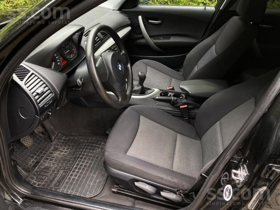 Black BMW 118 2006 in Riga, with an engine capacity of 2.00 L and mileage of 335 thousand km for 2750 €, photo 5 on AUTOMOTO.COM.LV