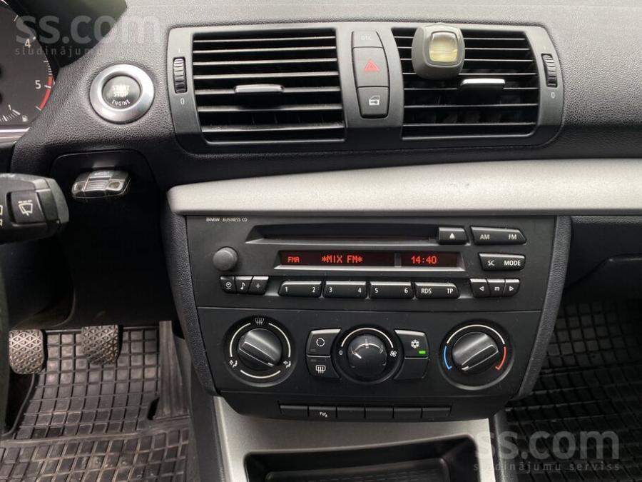 Black BMW 118 2006 in Riga, with an engine capacity of 2.00 L and mileage of 335 thousand km for 2750 €, photo 7 on AUTOMOTO.COM.LV