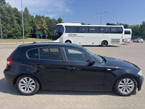Черный БМВ 118 2006 в Друскининкай, объемом двигателя 2.00 л и пробегом 313 тыс. км за 1800 €, фото 4 на AUTOMOTO.COM.LV