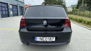 Black BMW 118 2006 in Klaipeda, with an engine capacity of 2.00 L and mileage of 206 thousand km for 2950 €, photo 6 on AUTOMOTO.COM.LV