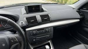 Black BMW 118 2006 in Klaipeda, with an engine capacity of 2.00 L and mileage of 206 thousand km for 2950 €, photo 13 on AUTOMOTO.COM.LV