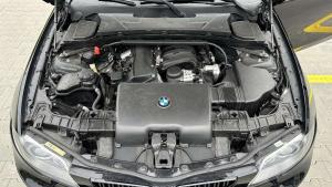 Black BMW 118 2006 in Klaipeda, with an engine capacity of 2.00 L and mileage of 206 thousand km for 2950 €, photo 25 on AUTOMOTO.COM.LV