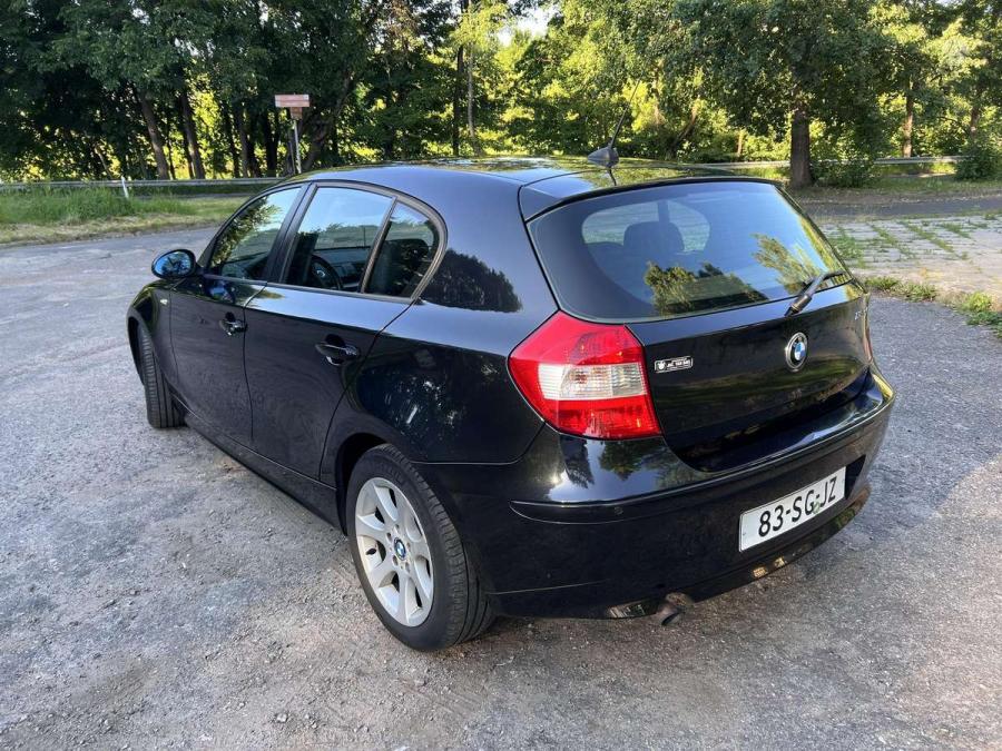 Melns BMW 118 2006 Viļņa, ar dzinēja tilpumu 2.00 L un nobraukumu 371 tūkst. km par 2500 €, foto 7 vietnē AUTOMOTO.COM.LV