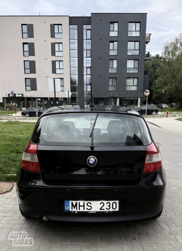 Melns BMW 118 2006 Viļņa, ar dzinēja tilpumu 2.00 L un nobraukumu 397 tūkst. km par 2300 €, foto 4 vietnē AUTOMOTO.COM.LV