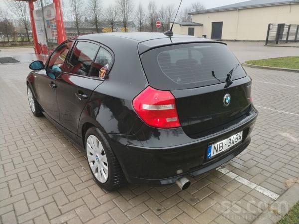 Black BMW 118 2007 in Saldus, with an engine capacity of 2.00 L and mileage of 373 thousand km for 2555 €, photo 2 on AUTOMOTO.COM.LV