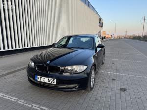 Melns BMW 118 2007 Viļņa, ar dzinēja tilpumu 2.00 L un nobraukumu 304 tūkst. km par 2900 €, foto  vietnē AUTOMOTO.COM.LV