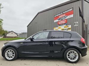 Melns BMW 118 2007 Šauļi, ar dzinēja tilpumu 2.00 L un nobraukumu 266 tūkst. km par 4750 €, foto 11 vietnē AUTOMOTO.COM.LV
