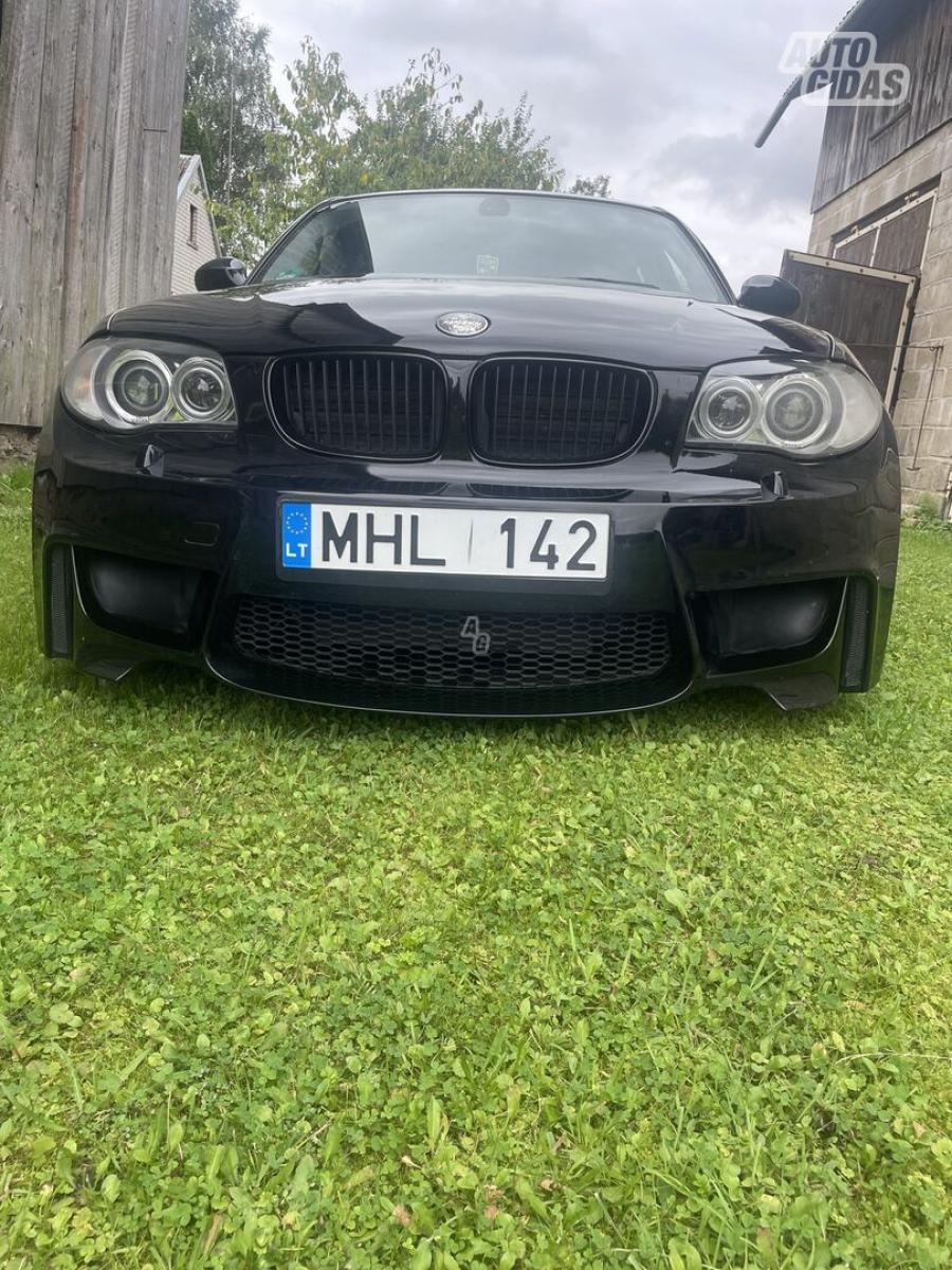 Black BMW 118 2007 in Silute, with an engine capacity of 2.00 L and mileage of 232 thousand km for 3270 €, photo 3 on AUTOMOTO.COM.LV