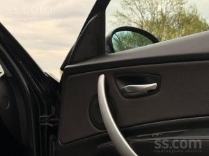 Black BMW 118 2007 in Riga, with an engine capacity of 2.00 L and mileage of 209 thousand km for 3700 €, photo 8 on AUTOMOTO.COM.LV