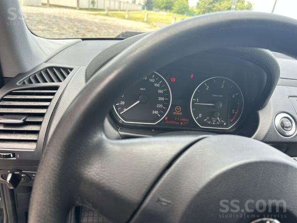 Melns BMW 118 2007 Rīga, ar dzinēja tilpumu 2.00 L un nobraukumu 287 tūkst. km par 2150 €, foto 4 vietnē AUTOMOTO.COM.LV