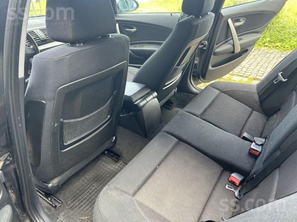 Melns BMW 118 2007 Rīga, ar dzinēja tilpumu 2.00 L un nobraukumu 287 tūkst. km par 2150 €, foto 5 vietnē AUTOMOTO.COM.LV