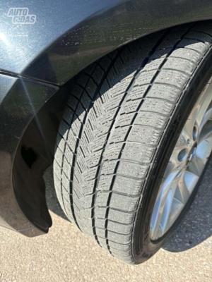 Black BMW 118 2007 in Vilnius, with an engine capacity of 2.00 L and mileage of 326 thousand km for 2500 €, photo 6 on AUTOMOTO.COM.LV