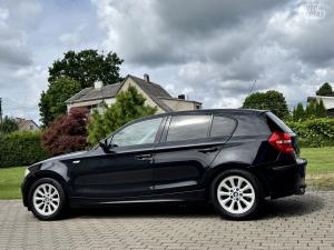 Melns BMW 118 2007 Kauņa, ar dzinēja tilpumu 2.00 L un nobraukumu 275 tūkst. km par 2999 €, foto  vietnē AUTOMOTO.COM.LV