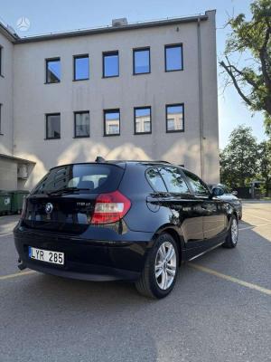 Melns BMW 118 2007 Kauņa, ar dzinēja tilpumu 2.00 L un nobraukumu 298 tūkst. km par 2800 €, foto 8 vietnē AUTOMOTO.COM.LV