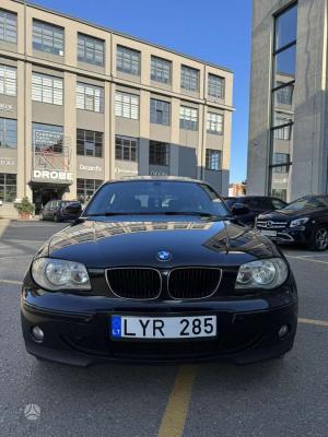 Melns BMW 118 2007 Kauņa, ar dzinēja tilpumu 2.00 L un nobraukumu 298 tūkst. km par 2800 €, foto 16 vietnē AUTOMOTO.COM.LV