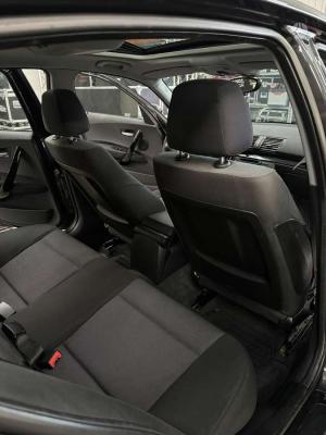 Melns BMW 118 2007 Kauņa, ar dzinēja tilpumu 2.00 L un nobraukumu 298 tūkst. km par 2800 €, foto 26 vietnē AUTOMOTO.COM.LV