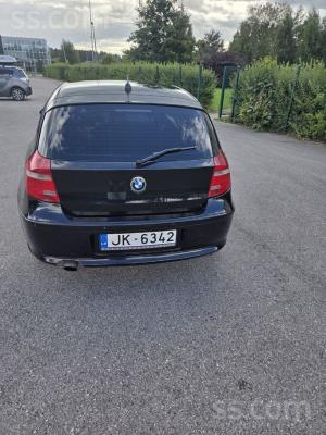 Melns BMW 118 2007 Ogre, ar dzinēja tilpumu 2.00 L un nobraukumu 354 tūkst. km par 3900 €, foto 4 vietnē AUTOMOTO.COM.LV