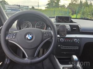 Melns BMW 118 2007 Ogre, ar dzinēja tilpumu 2.00 L un nobraukumu 354 tūkst. km par 3900 €, foto 8 vietnē AUTOMOTO.COM.LV