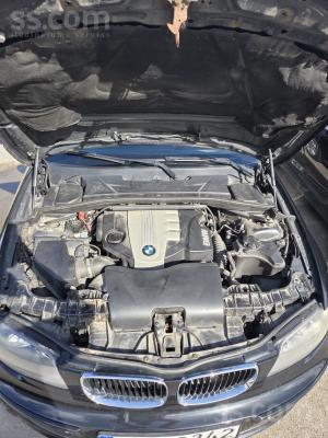 Melns BMW 118 2007 Ogre, ar dzinēja tilpumu 2.00 L un nobraukumu 354 tūkst. km par 3200 €, foto 11 vietnē AUTOMOTO.COM.LV