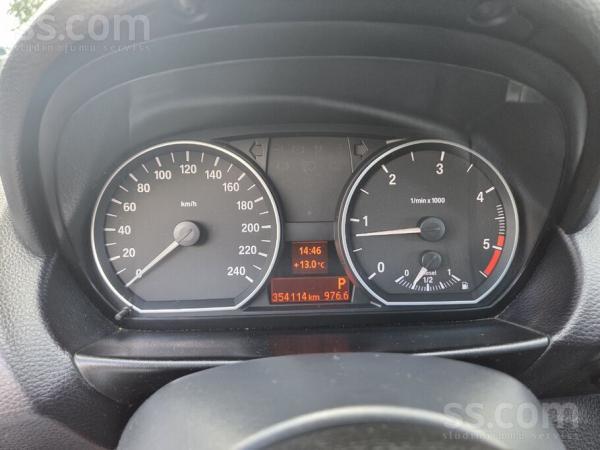 Black BMW 118 2007 in Ogre, with an engine capacity of 2.00 L and mileage of 354 thousand km for 2700 €, photo 8 on AUTOMOTO.COM.LV