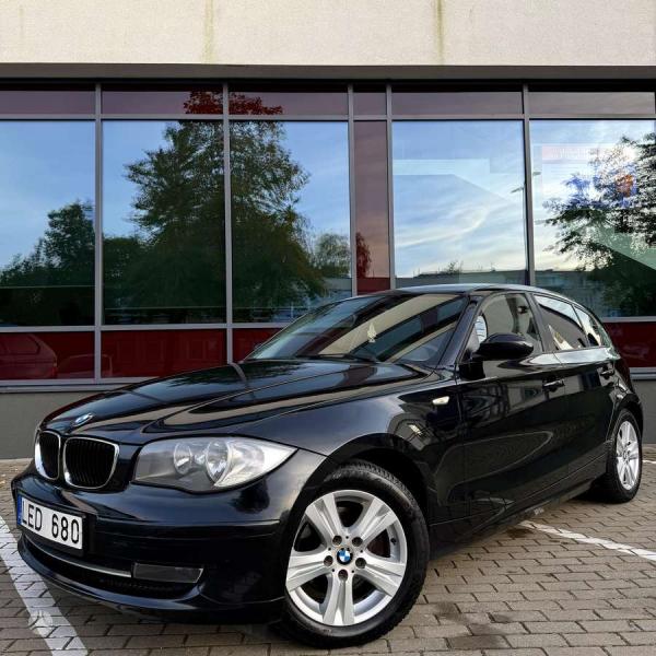 Melns BMW 118 2007 Kaišiadorys, ar dzinēja tilpumu 2.00 L un nobraukumu 318 tūkst. km par 2350 €, foto 4 vietnē AUTOMOTO.COM.LV