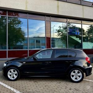 Black BMW 118 2007 in Kaisiadorys, with an engine capacity of 2.00 L and mileage of 318 thousand km for 2350 €, photo 12 on AUTOMOTO.COM.LV