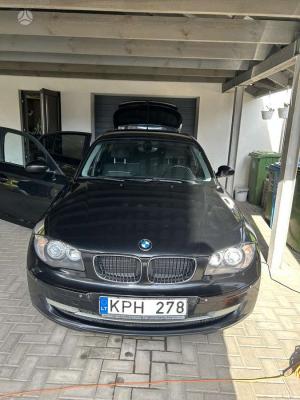 Melns BMW 118 2007 Kauņa, ar dzinēja tilpumu 2.00 L un nobraukumu 311 tūkst. km par 3200 €, foto 3 vietnē AUTOMOTO.COM.LV