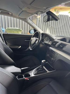 Melns BMW 118 2007 Kauņa, ar dzinēja tilpumu 2.00 L un nobraukumu 311 tūkst. km par 3200 €, foto 4 vietnē AUTOMOTO.COM.LV