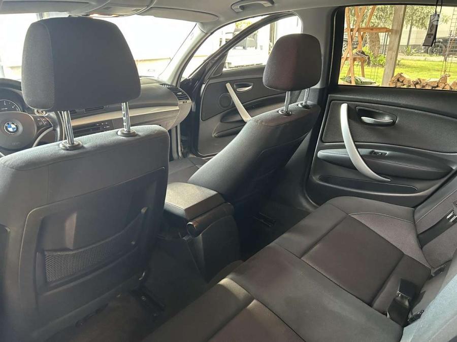 Melns BMW 118 2007 Kauņa, ar dzinēja tilpumu 2.00 L un nobraukumu 311 tūkst. km par 3200 €, foto 7 vietnē AUTOMOTO.COM.LV
