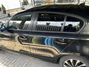 Melns BMW 118 2007 Kauņa, ar dzinēja tilpumu 2.00 L un nobraukumu 311 tūkst. km par 3200 €, foto 12 vietnē AUTOMOTO.COM.LV