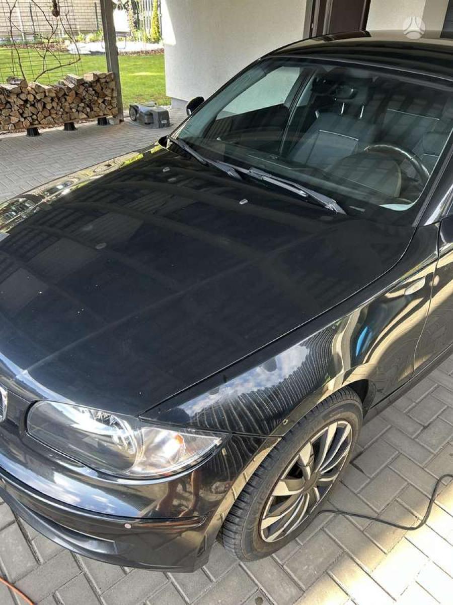 Melns BMW 118 2007 Kauņa, ar dzinēja tilpumu 2.00 L un nobraukumu 311 tūkst. km par 3200 €, foto 14 vietnē AUTOMOTO.COM.LV