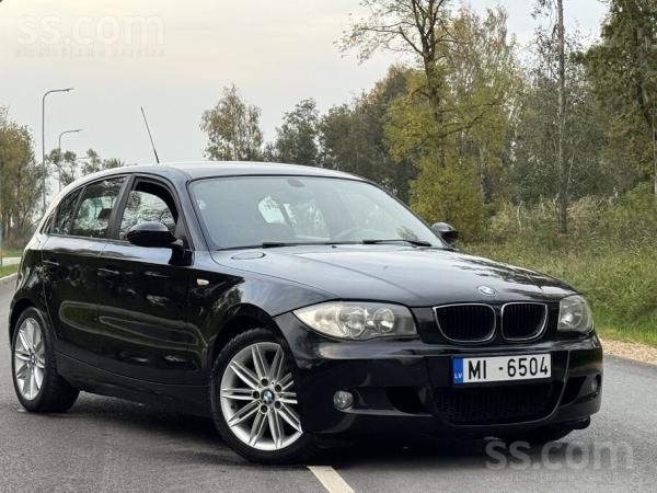 Black BMW 118 2007 in Jelgava, with an engine capacity of 2.00 L and mileage of 307 thousand km for 3850 €, photo 1 on AUTOMOTO.COM.LV